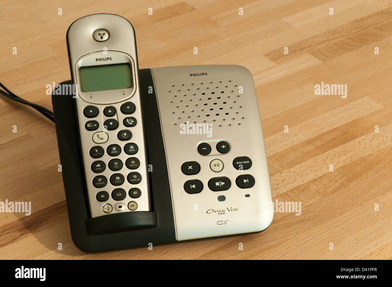 Answering machines hi-res stock photography and images - Alamy