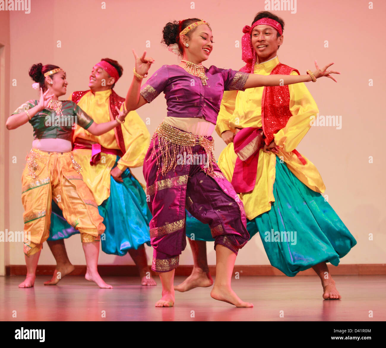 Malaysia, Kuala Lumpur, traditional, dancers, people Stock Photo - Alamy
