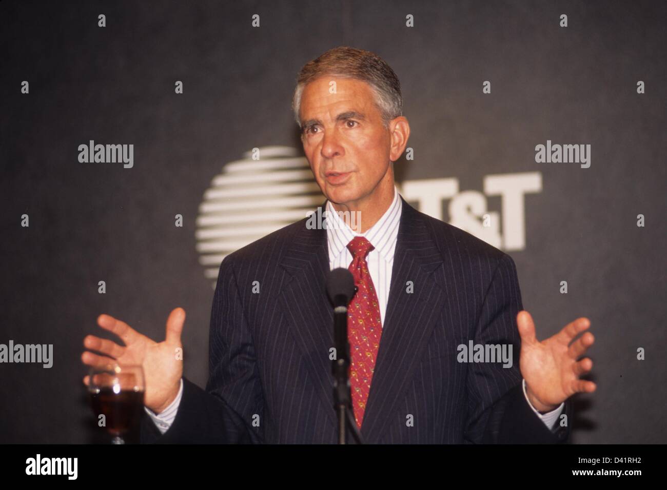 Robert allen at&t hi-res stock photography and images - Alamy