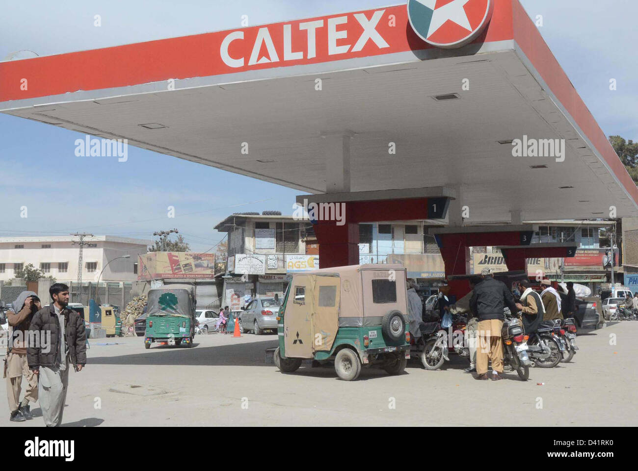 99 cent gas pump hi-res stock photography and images - Alamy