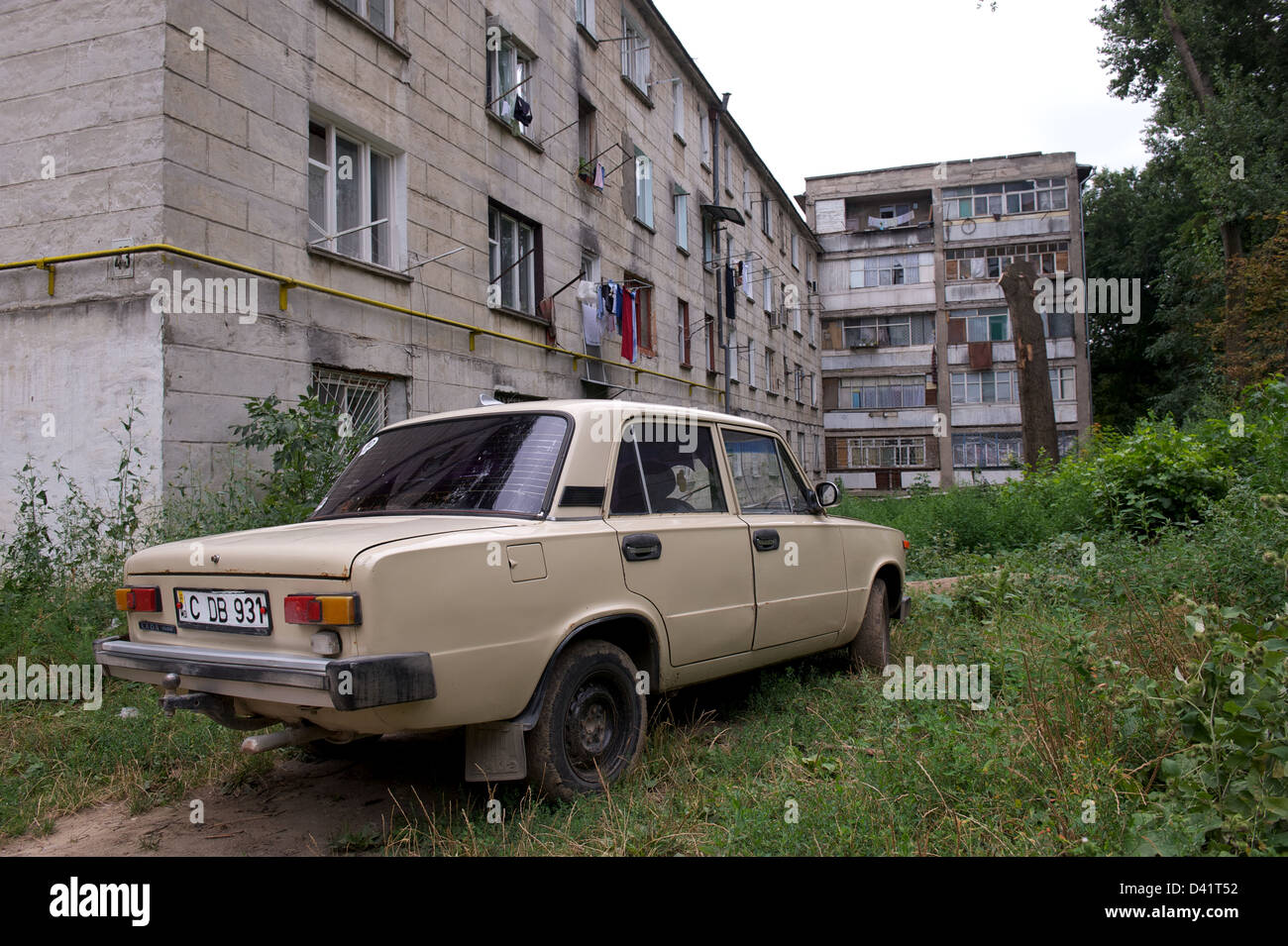Soviet housing block hi-res stock photography and images - Alamy
