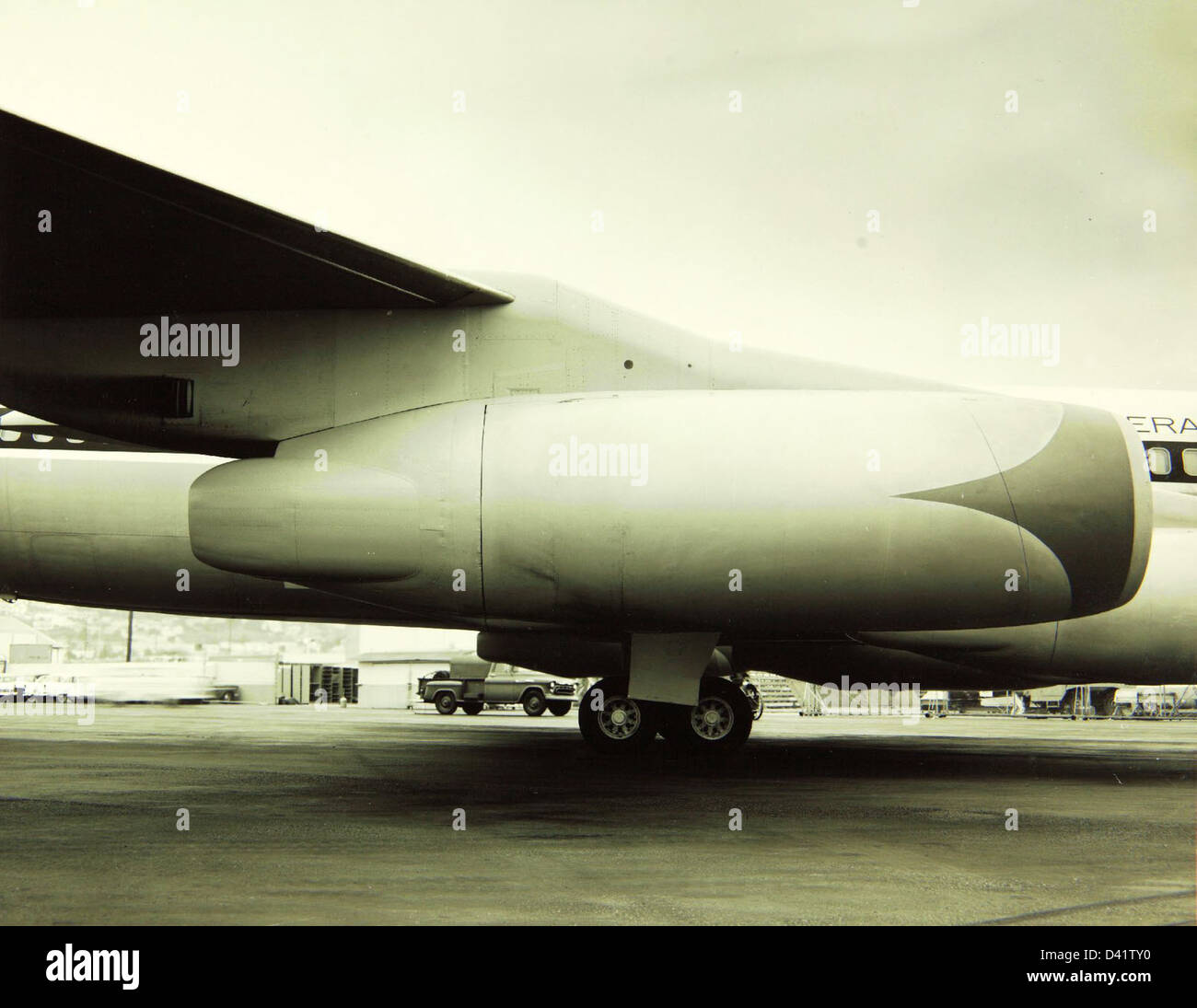 The Convair 880 was a high-speed commercial airliner used during the ...