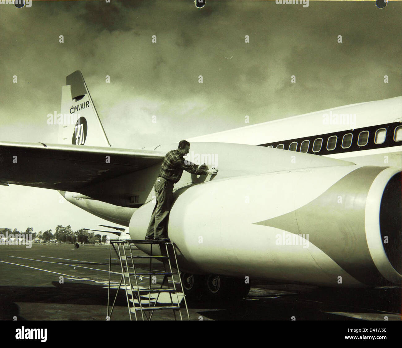 The Convair 880 was a turbojet-powered airliner introduced in the 1960s ...