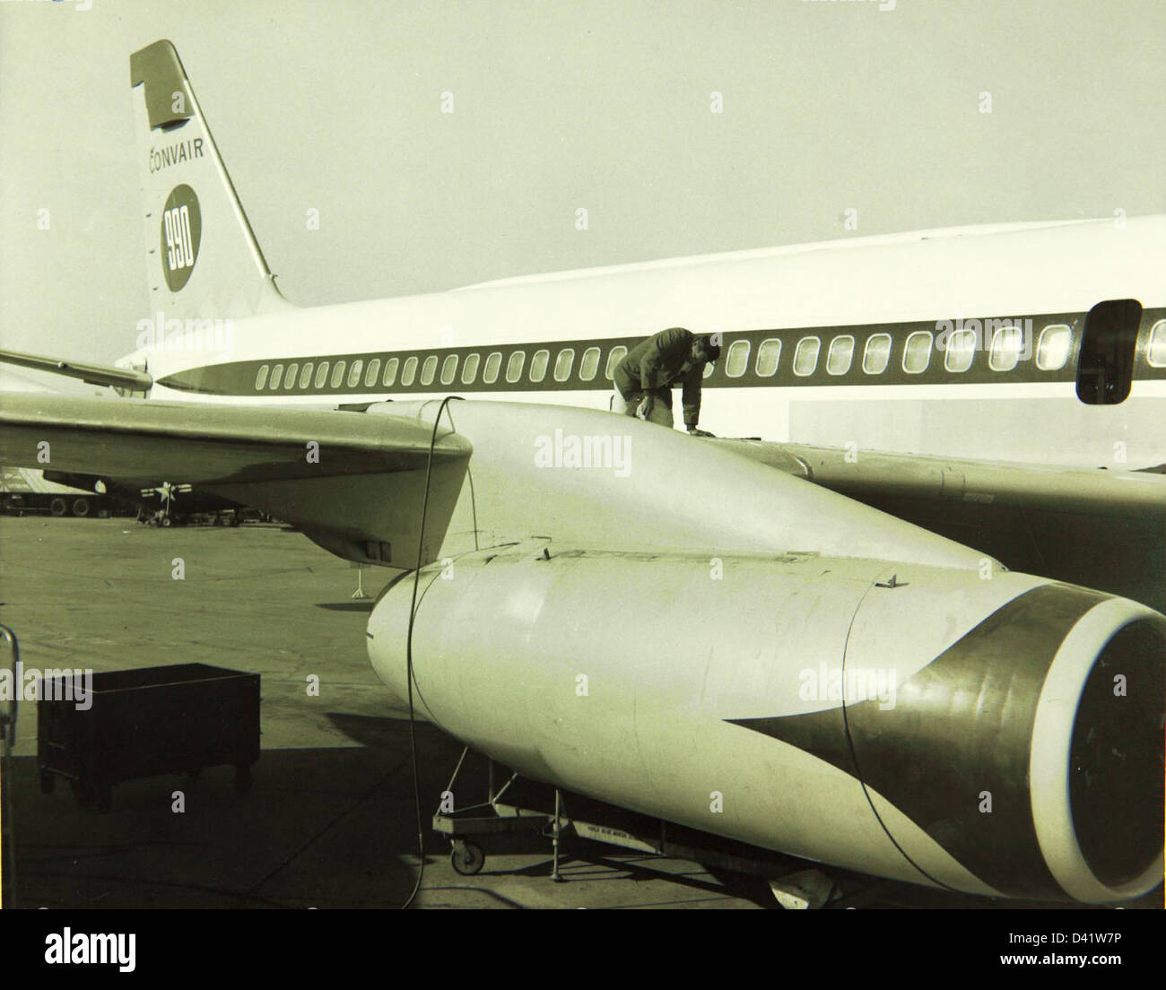 American jet travel 1950s hi-res stock photography and images - Alamy