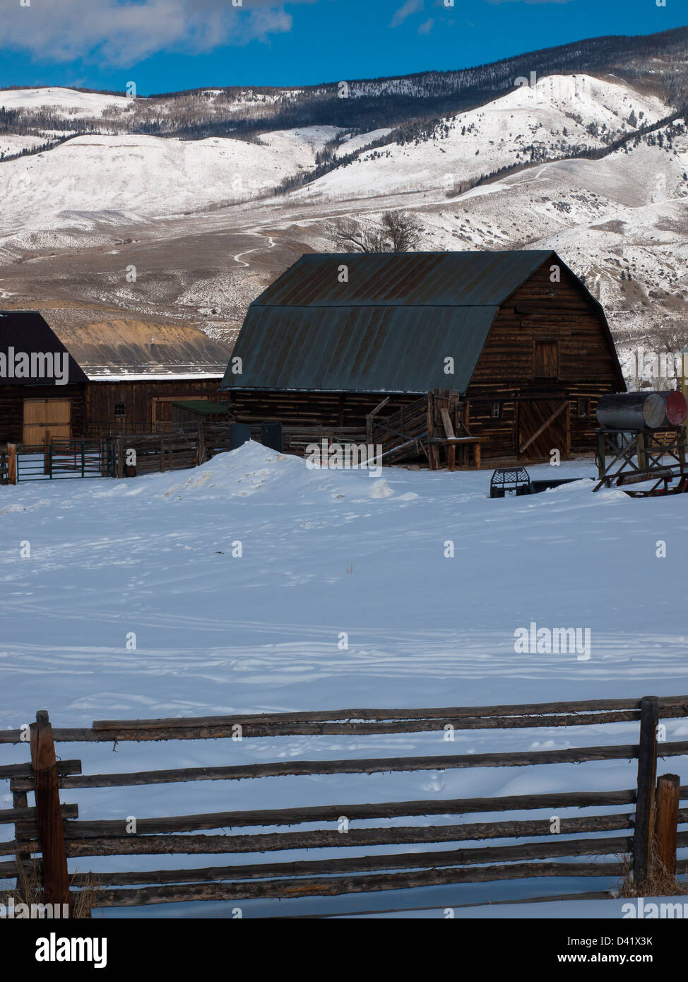 Old barn on farm in Colorado Stock Photo - Alamy
