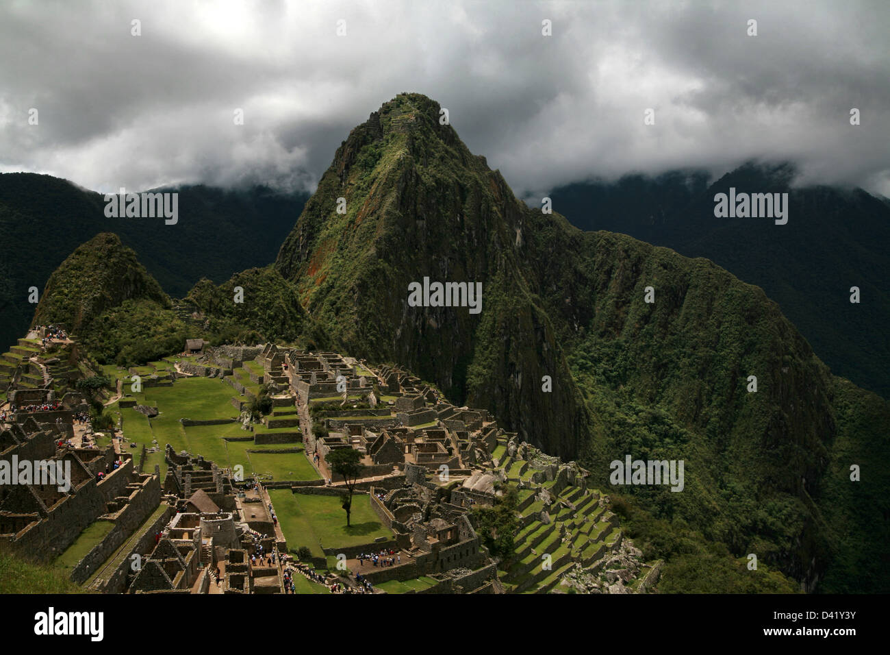 Machu Picchu Inca ruins with Huayna Picchu mountain in the background ...
