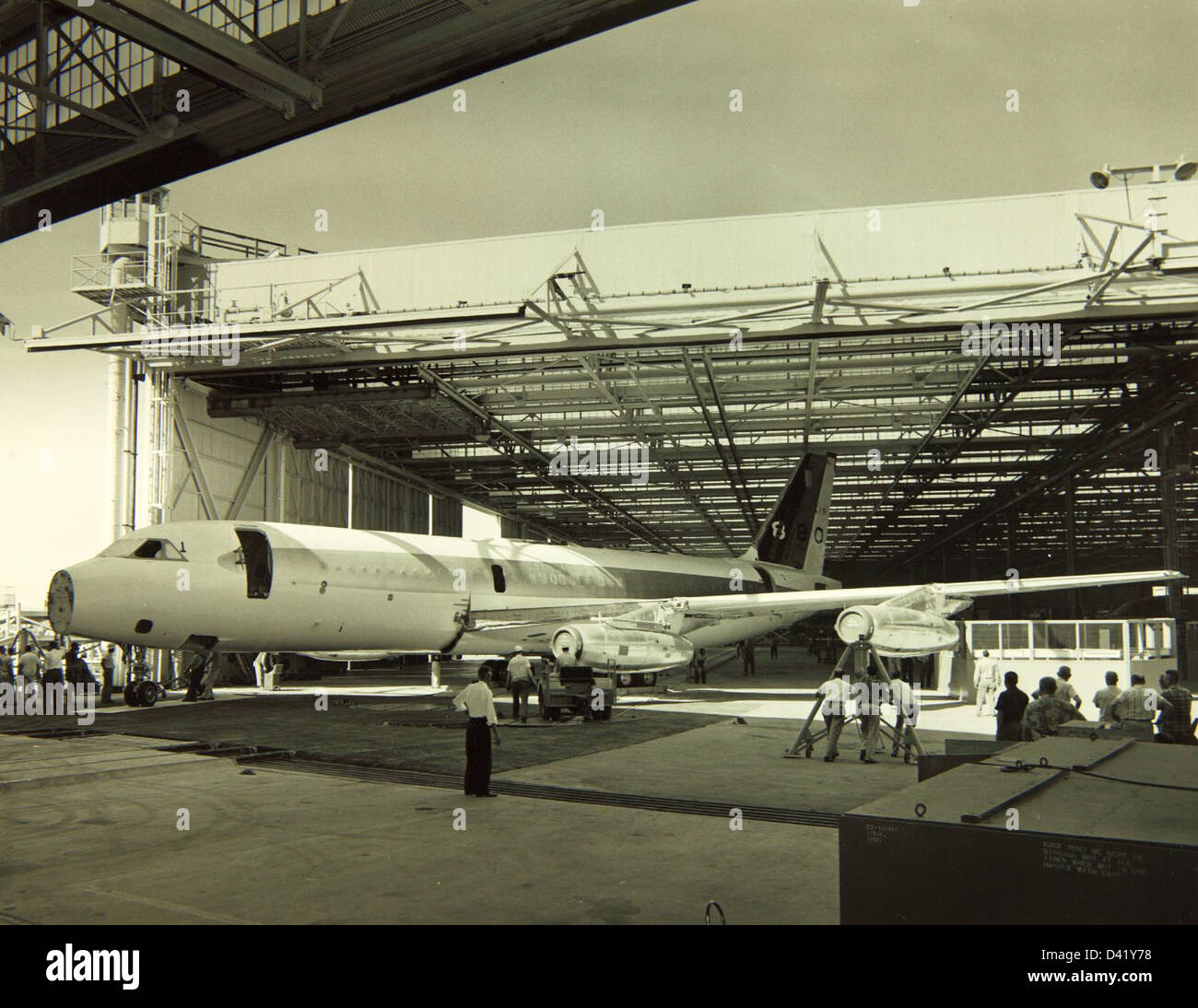 The Convair 880 is a retired American narrow-body jet airliner produced ...