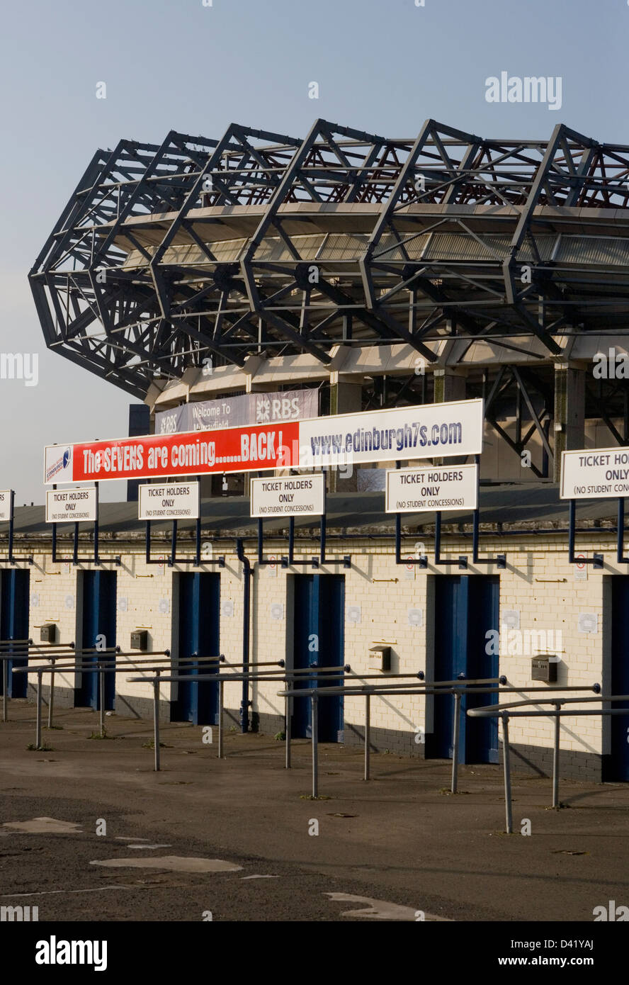 Murrayfield stadium hi-res stock photography and images - Alamy