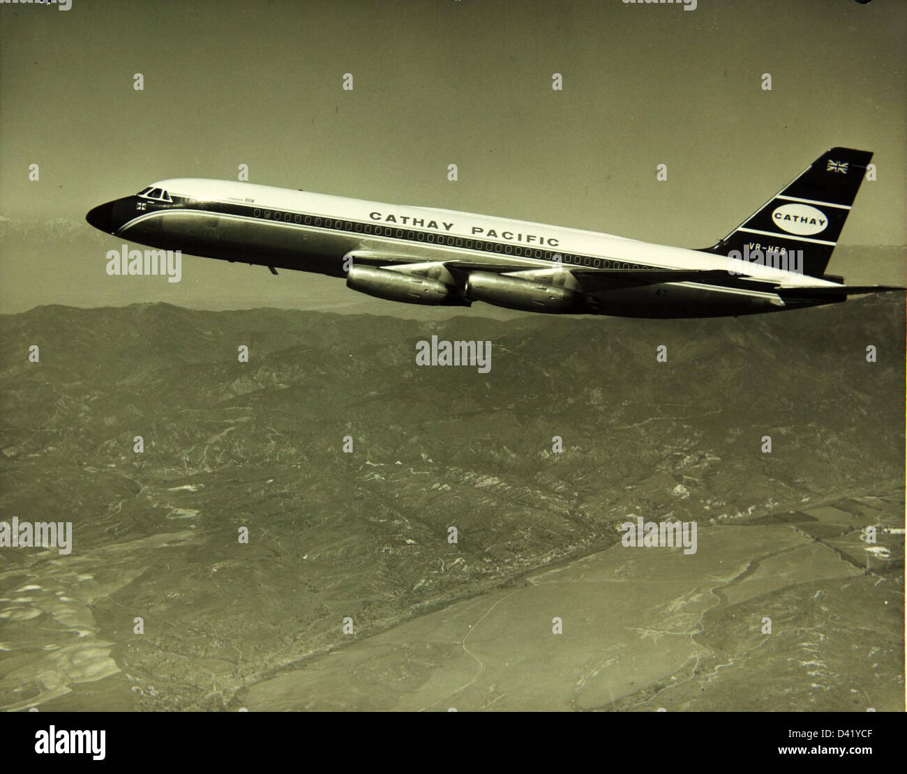 The Convair 880 was a turbojet-powered airliner designed in the 1950s ...