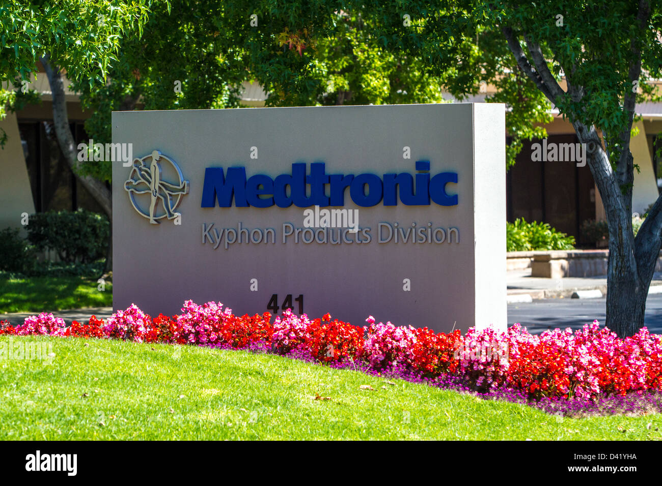Medtronic hi-res stock photography and images - Alamy