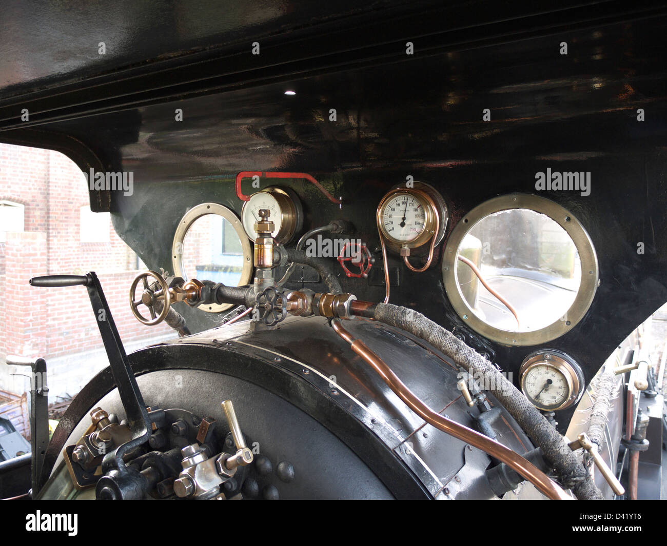 Loco Cab Stock Photos & Loco Cab Stock Images - Alamy