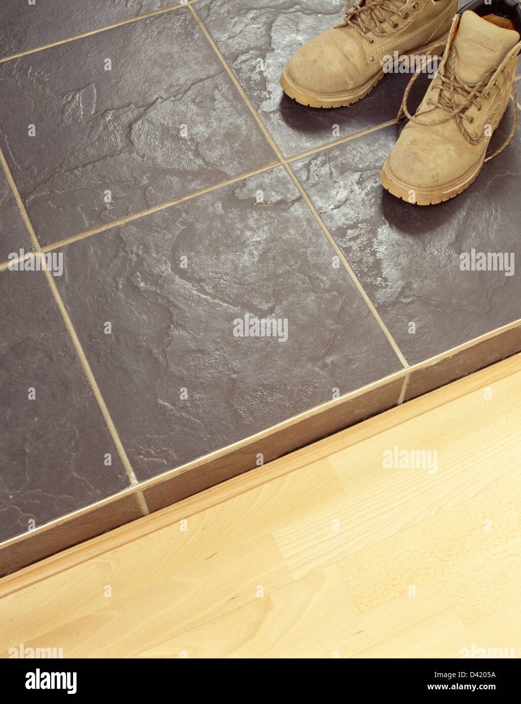 Cream kitchen floor tiles hi-res stock photography and images - Alamy