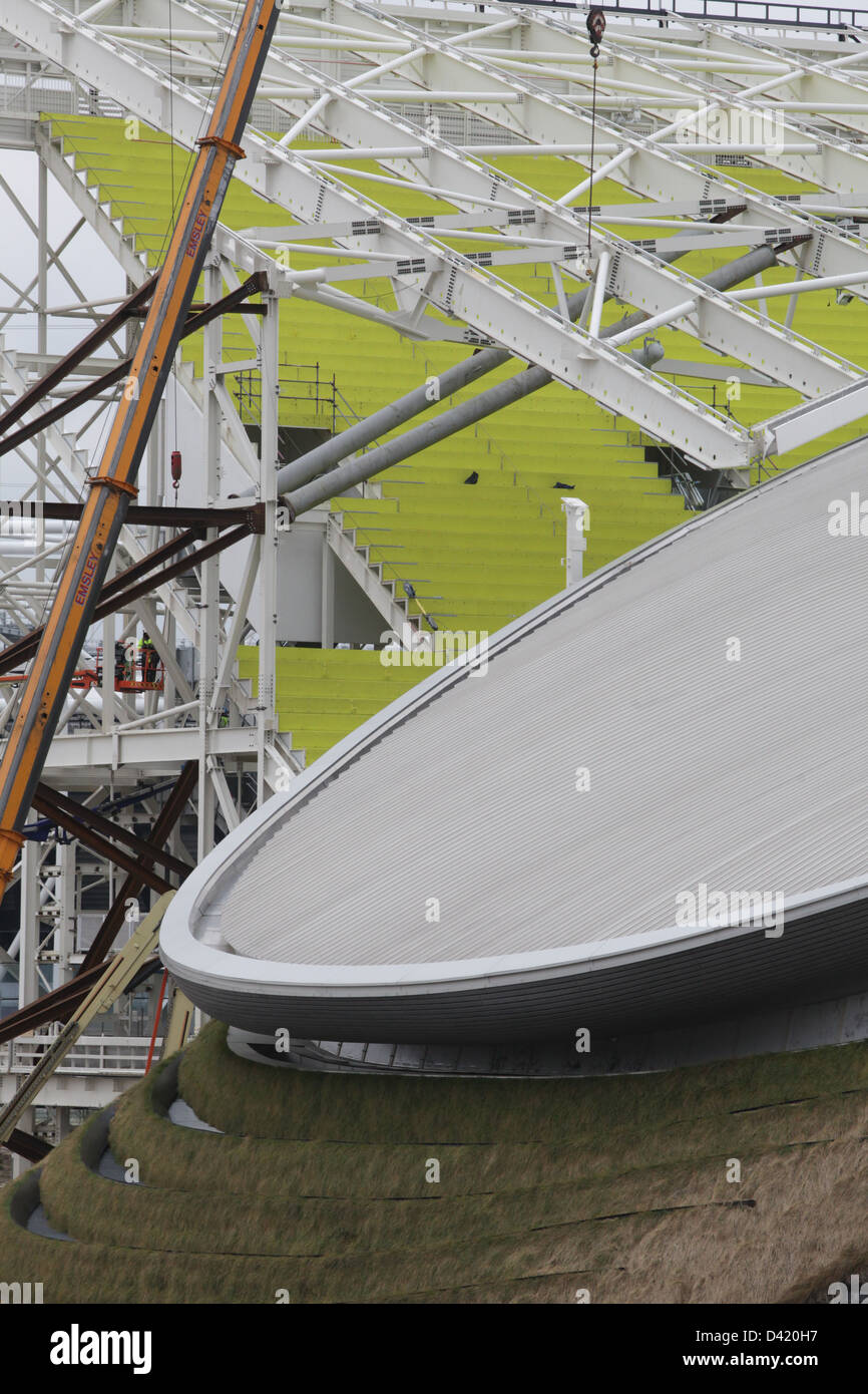 LONDON OLYMPIC PARK REGENERATION.THE AQUATICS CENTRE BEING REBUILT ...