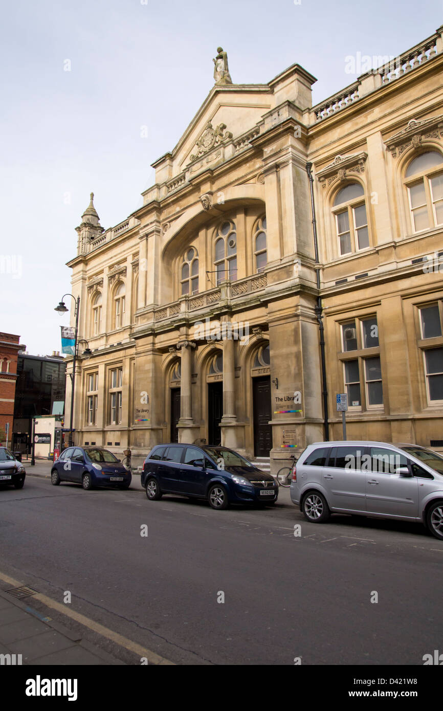 Cheltenham Library Gloucestershire Stock Photo - Alamy