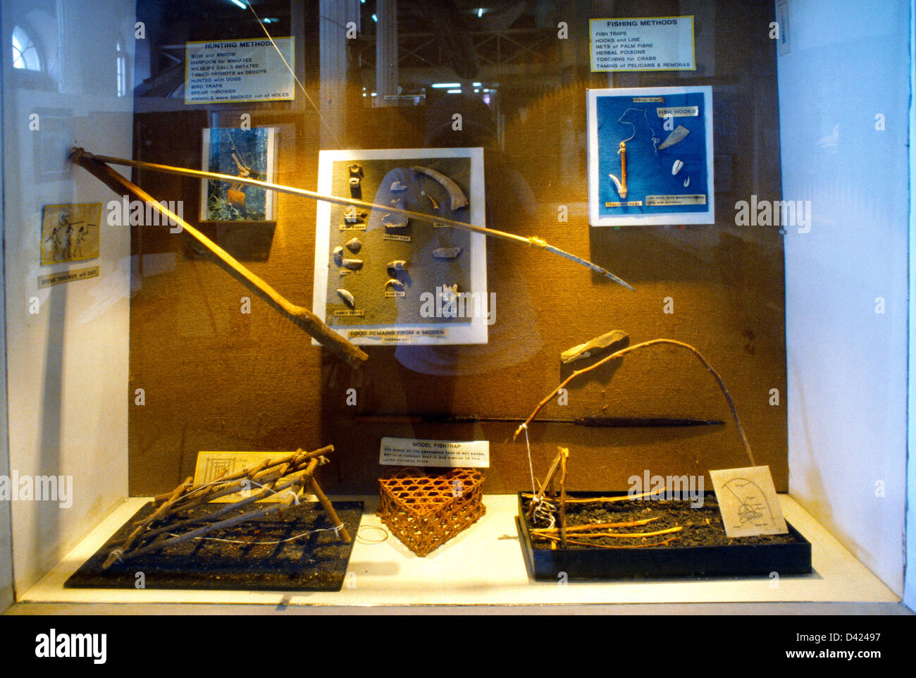 Fishing artifacts hi-res stock photography and images - Alamy