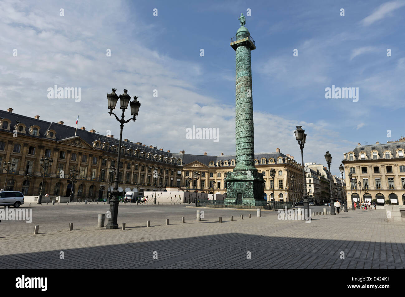Place vendome hi-res stock photography and images - Alamy