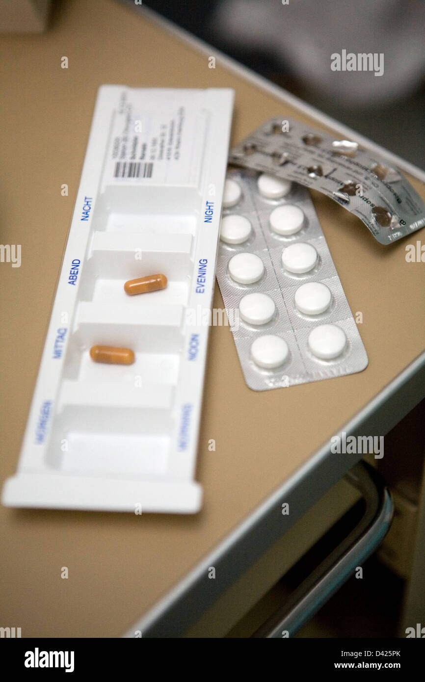 Medication rationing hi-res stock photography and images - Alamy
