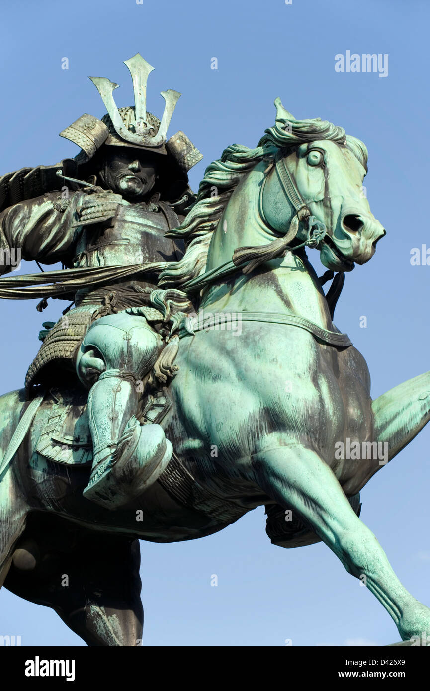 Horse and rider statues hi-res stock photography and images - Alamy