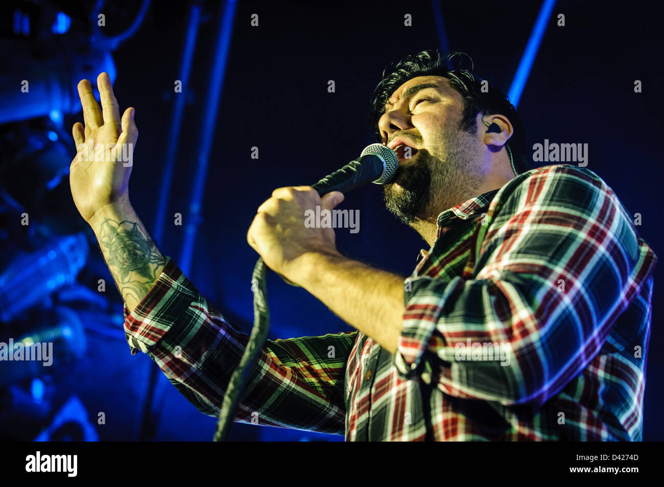 Lead singer of the band the deftones hi-res stock photography and ...