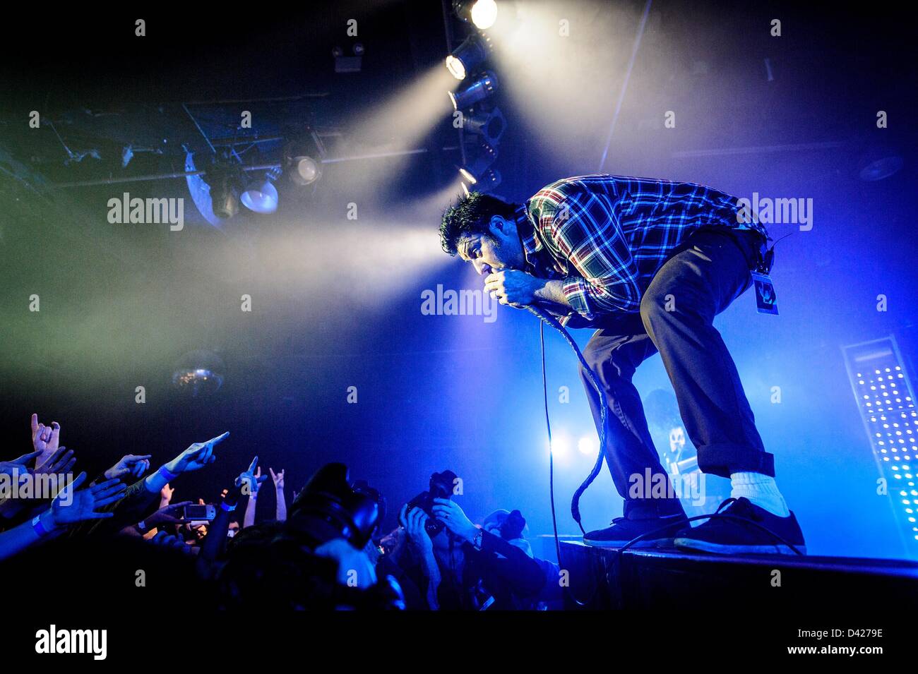 Lead singer of the band the deftones hi-res stock photography and ...