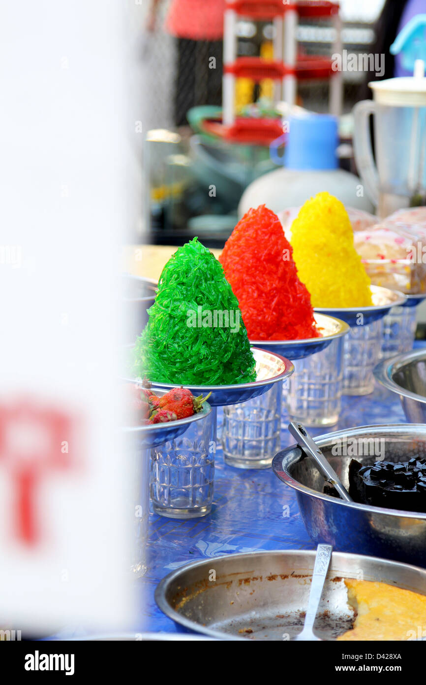 Street food in Yangon,Burma Stock Photo - Alamy