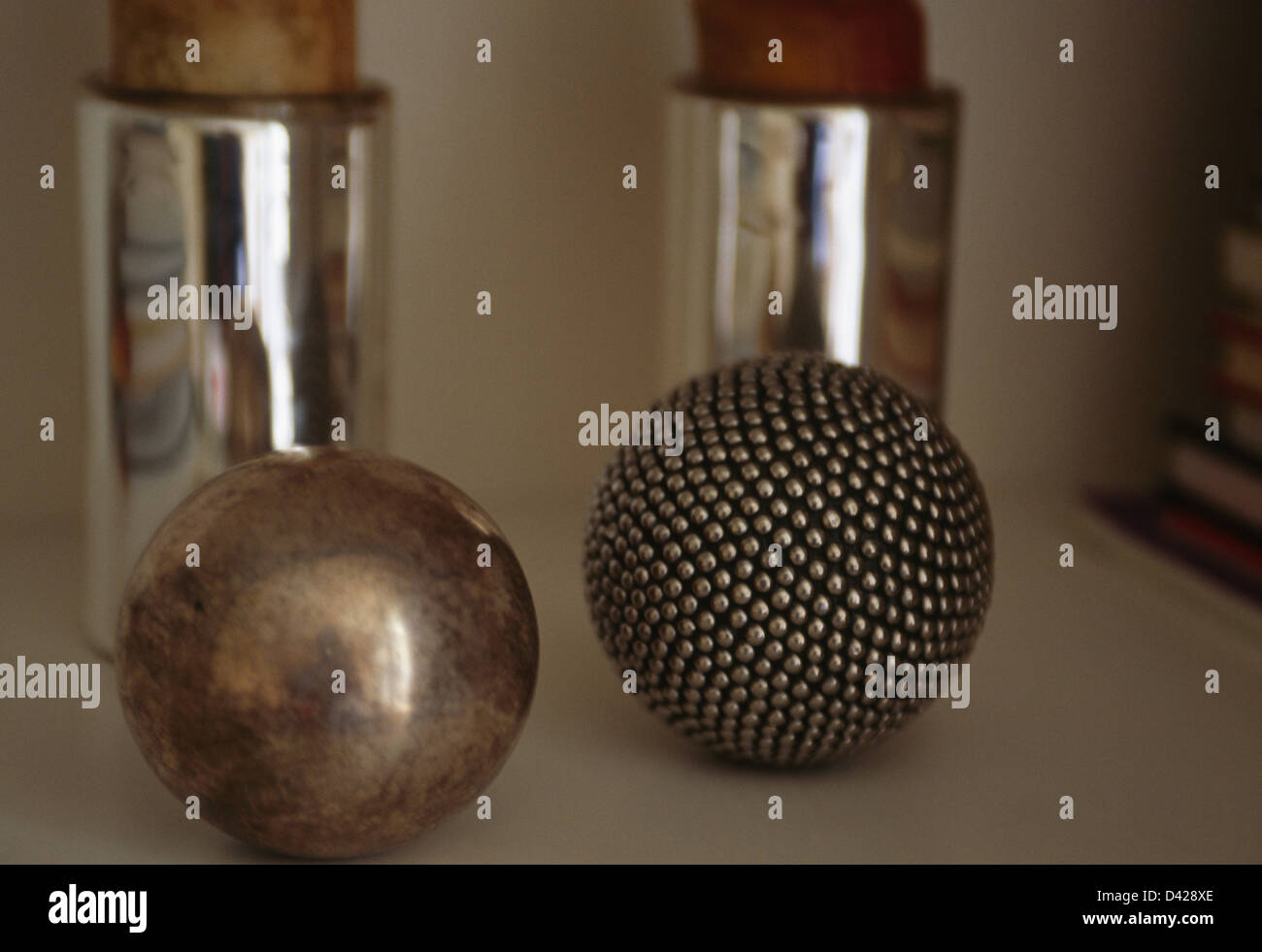 Close-up of metal balls Stock Photo - Alamy