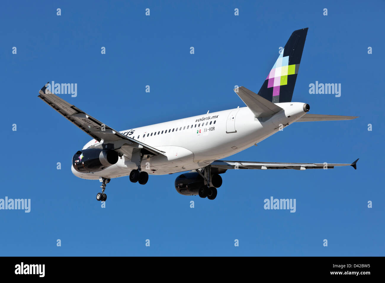 Mexican airbus hi-res stock photography and images - Alamy