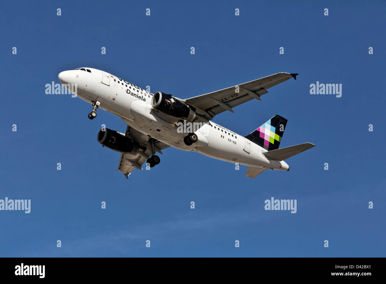 Mexican airbus hi-res stock photography and images - Alamy