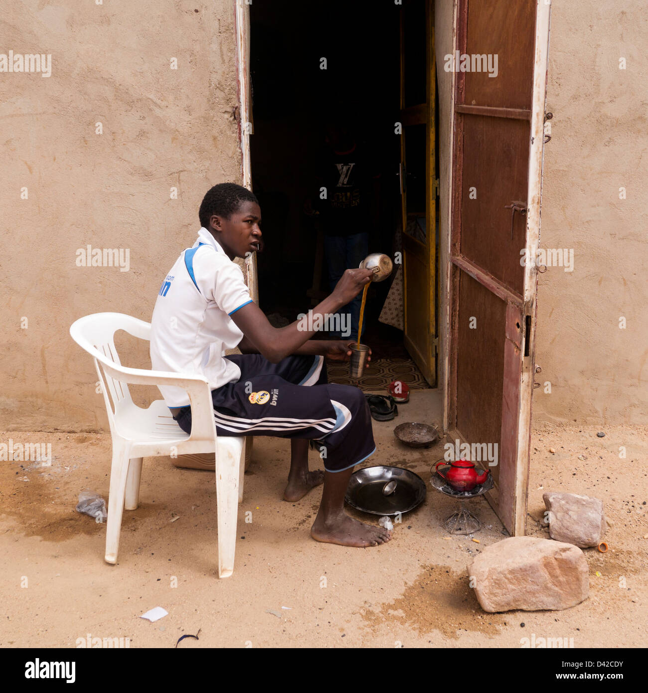 Tea in niger hi-res stock photography and images - Alamy