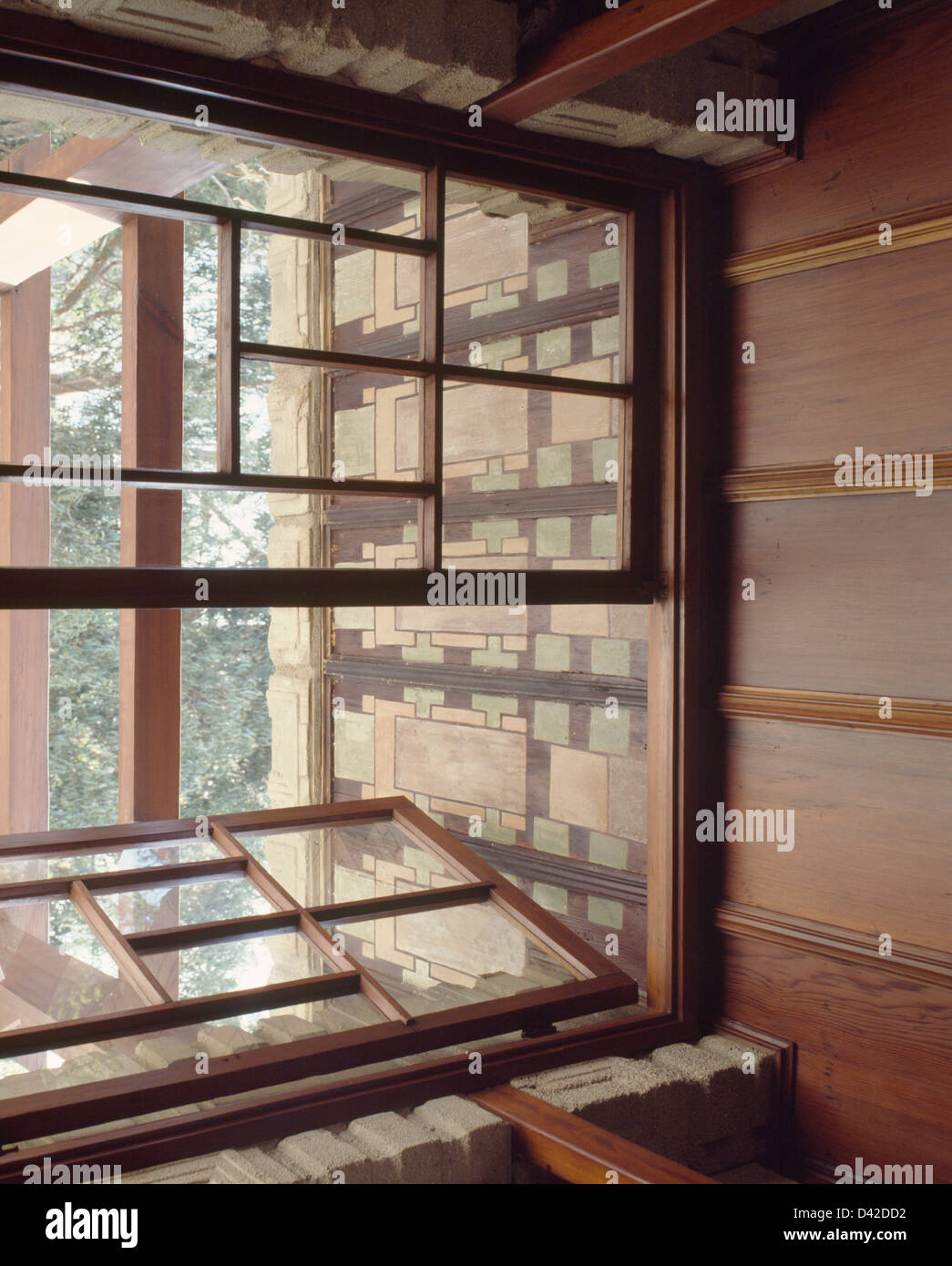 Frank Lloyd Wright House Interior High Resolution Stock Photography and ...