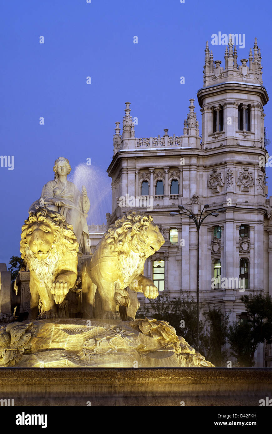 Cybele fountain madrid hi-res stock photography and images - Alamy