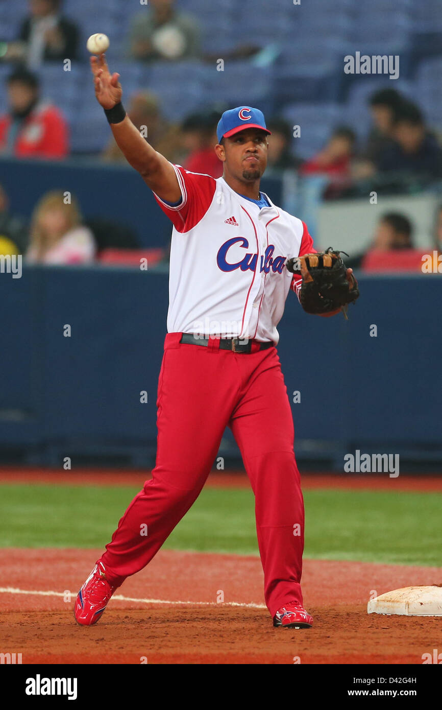World baseball classic cuba hi-res stock photography and images - Alamy