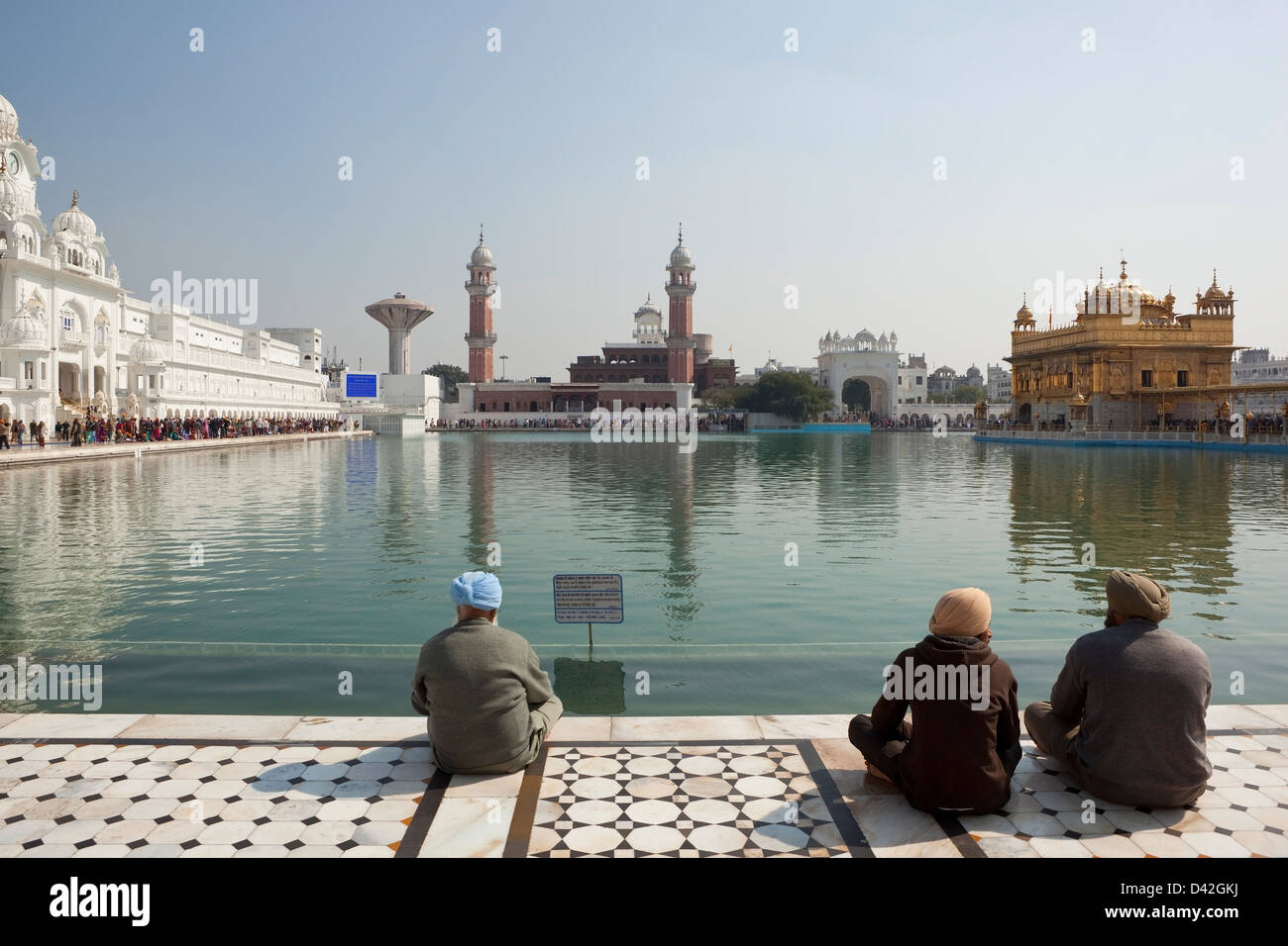 Sikh meditating hi-res stock photography and images - Alamy