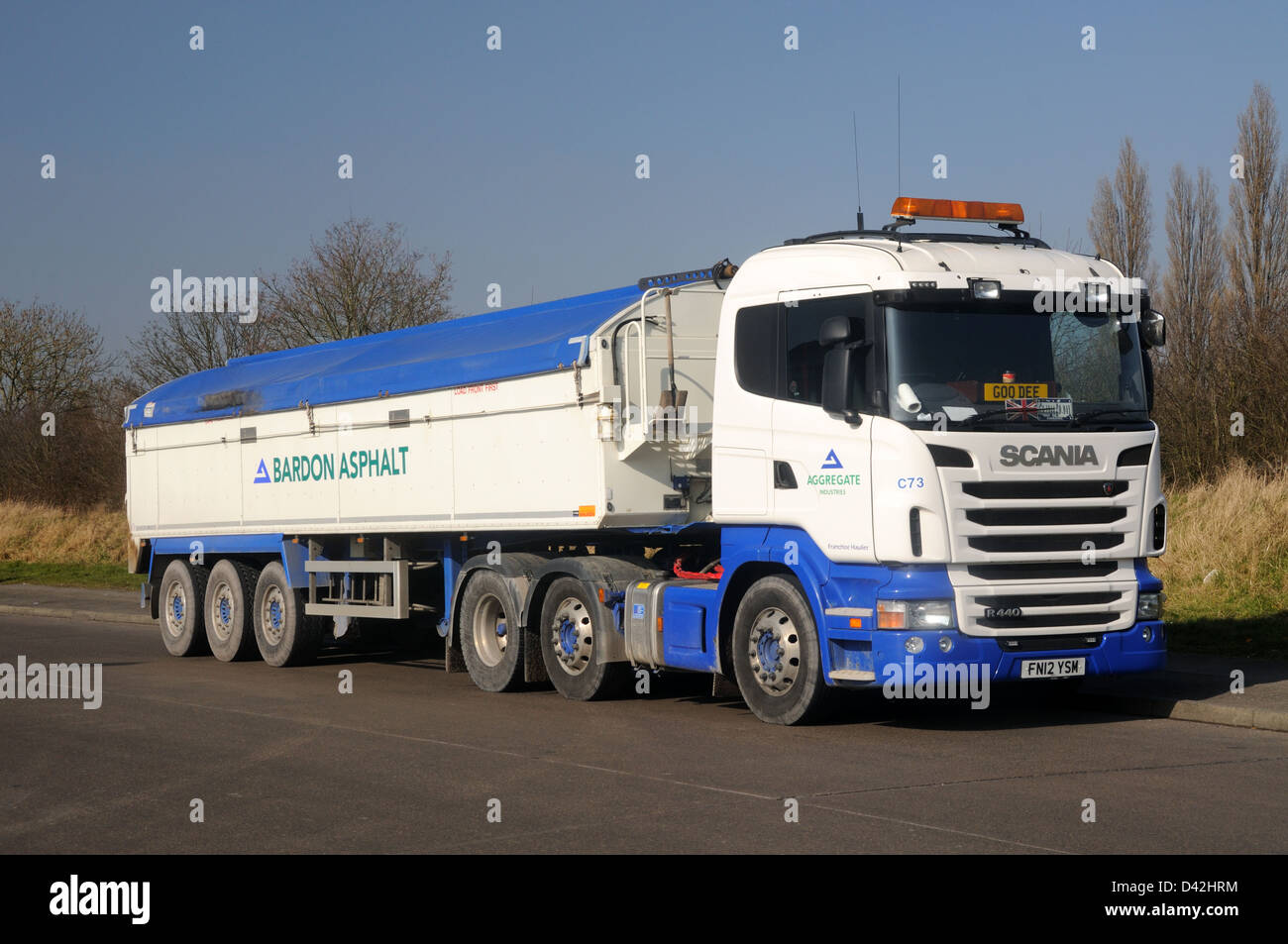 A Scania R440 tractor unit and trailer in Bardon Asphalt livery in ...