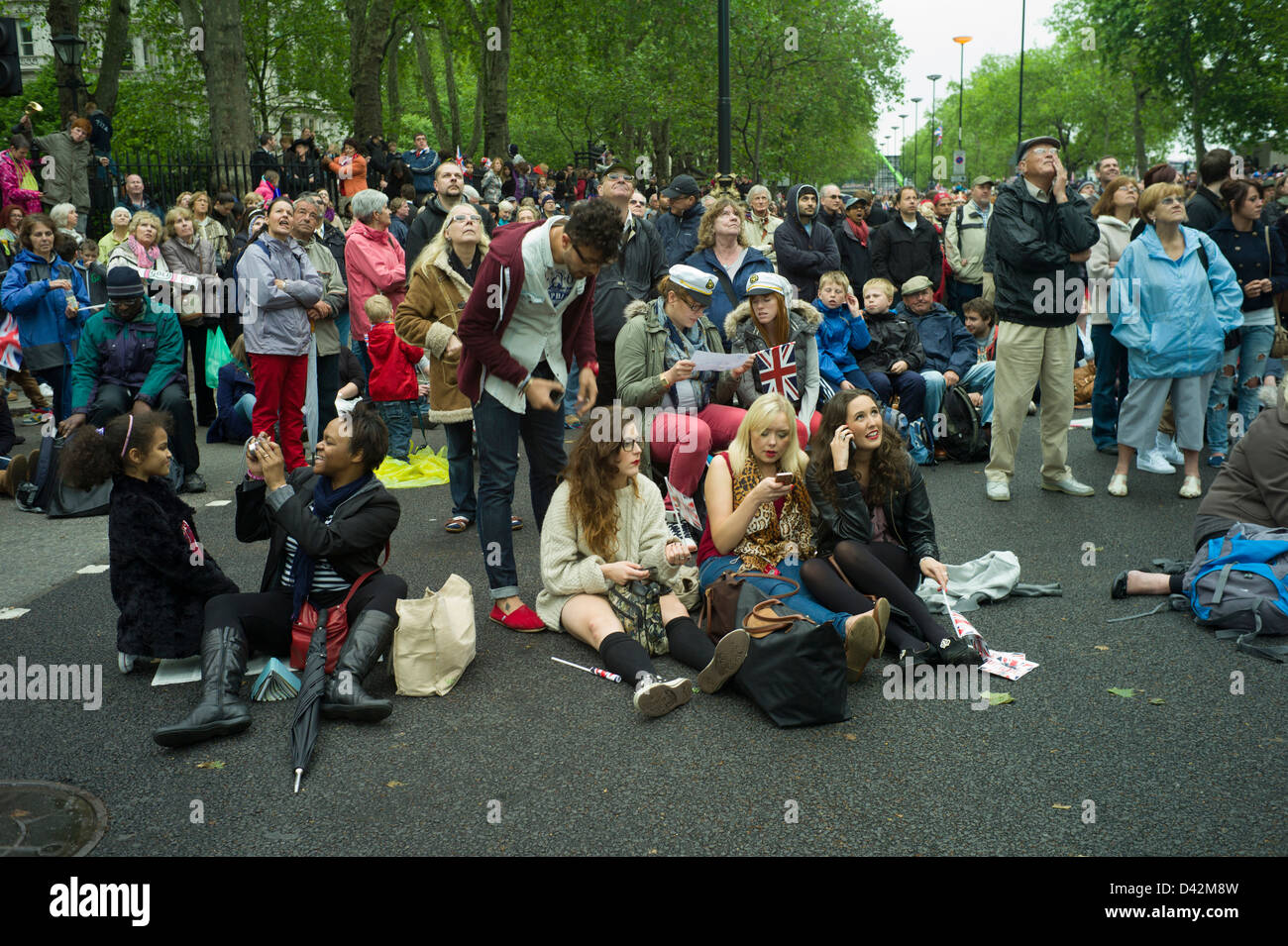 Jubilee pageant hi-res stock photography and images - Alamy