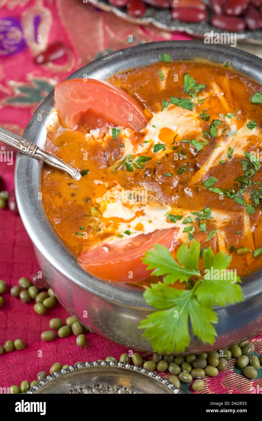 Dal and vegetables hi-res stock photography and images - Alamy