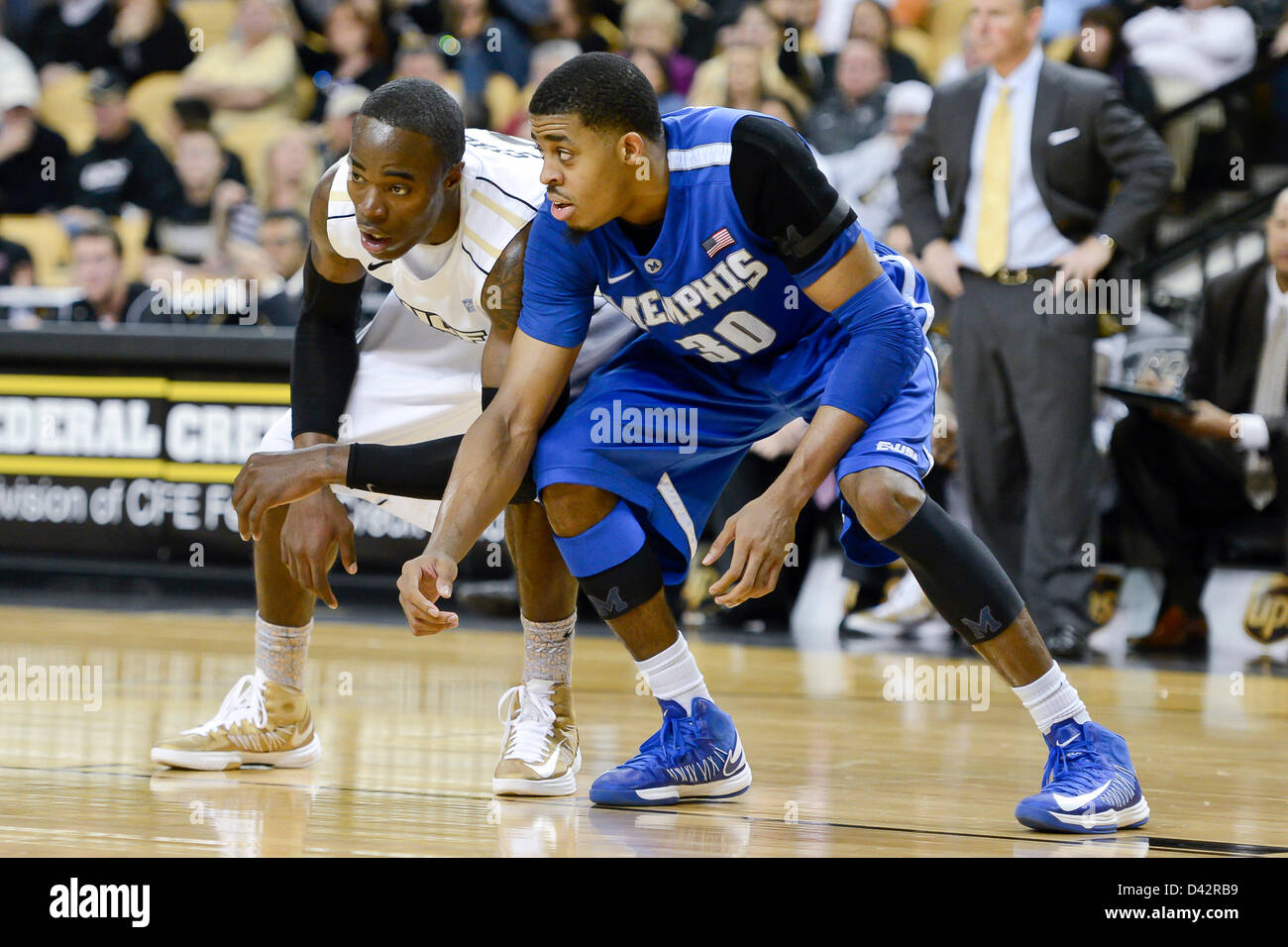 March 2, 2013: UCF guard Isaiah Sykes (3) and Memphis guard/forward D.J ...