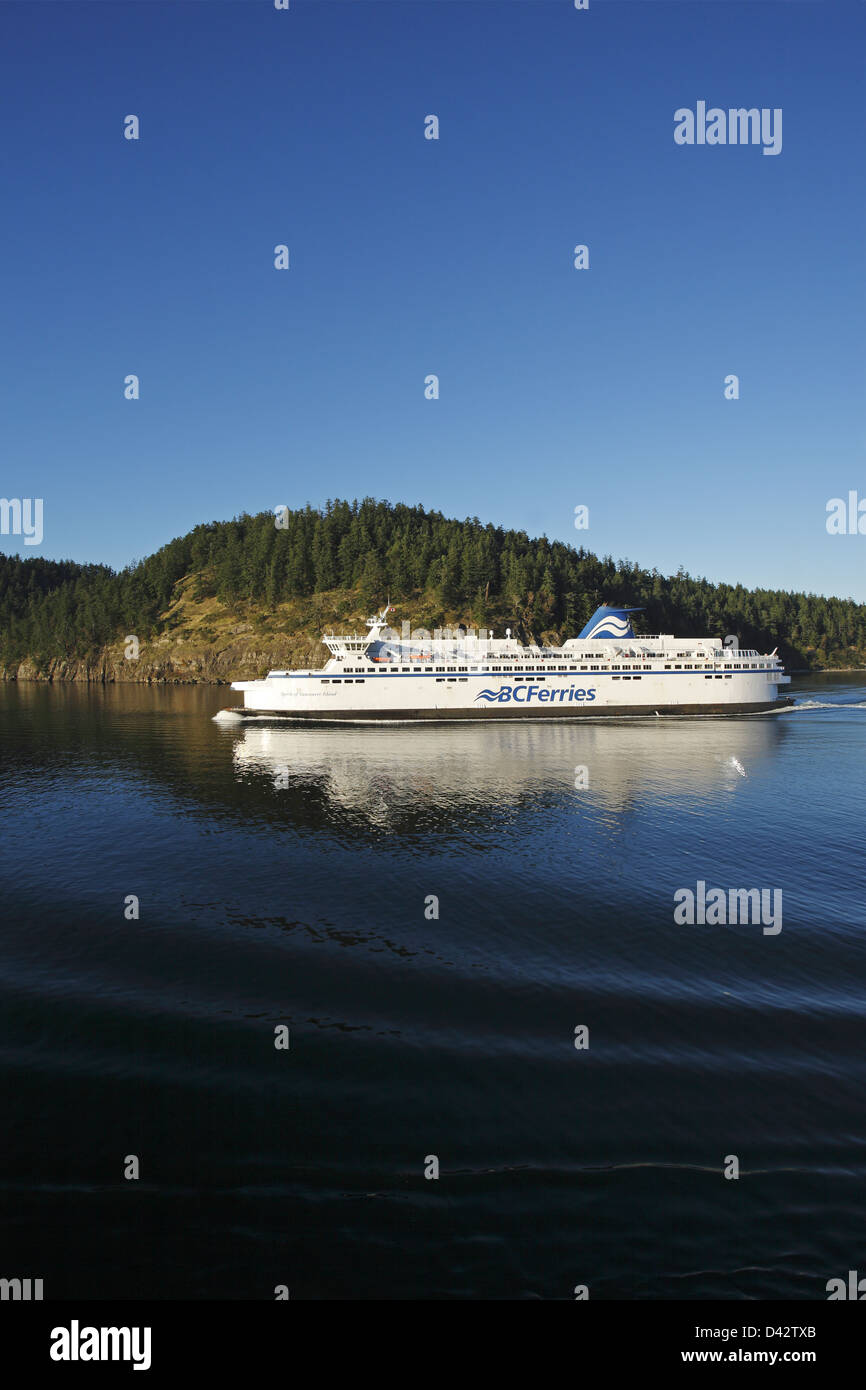 Island route hi-res stock photography and images - Alamy