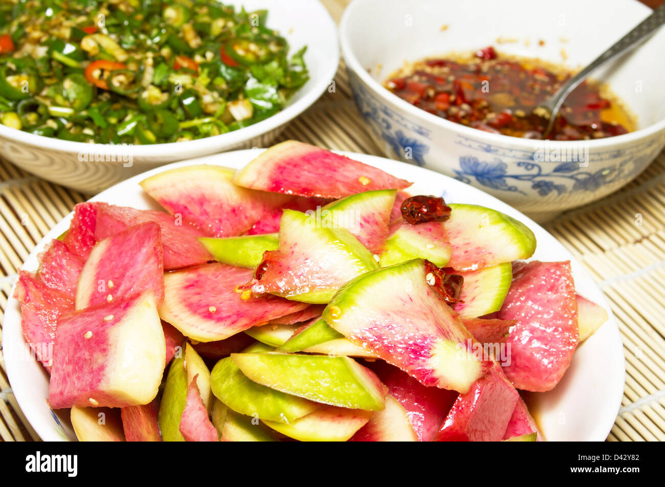 A plate of salad fresh radish Stock Photo - Alamy