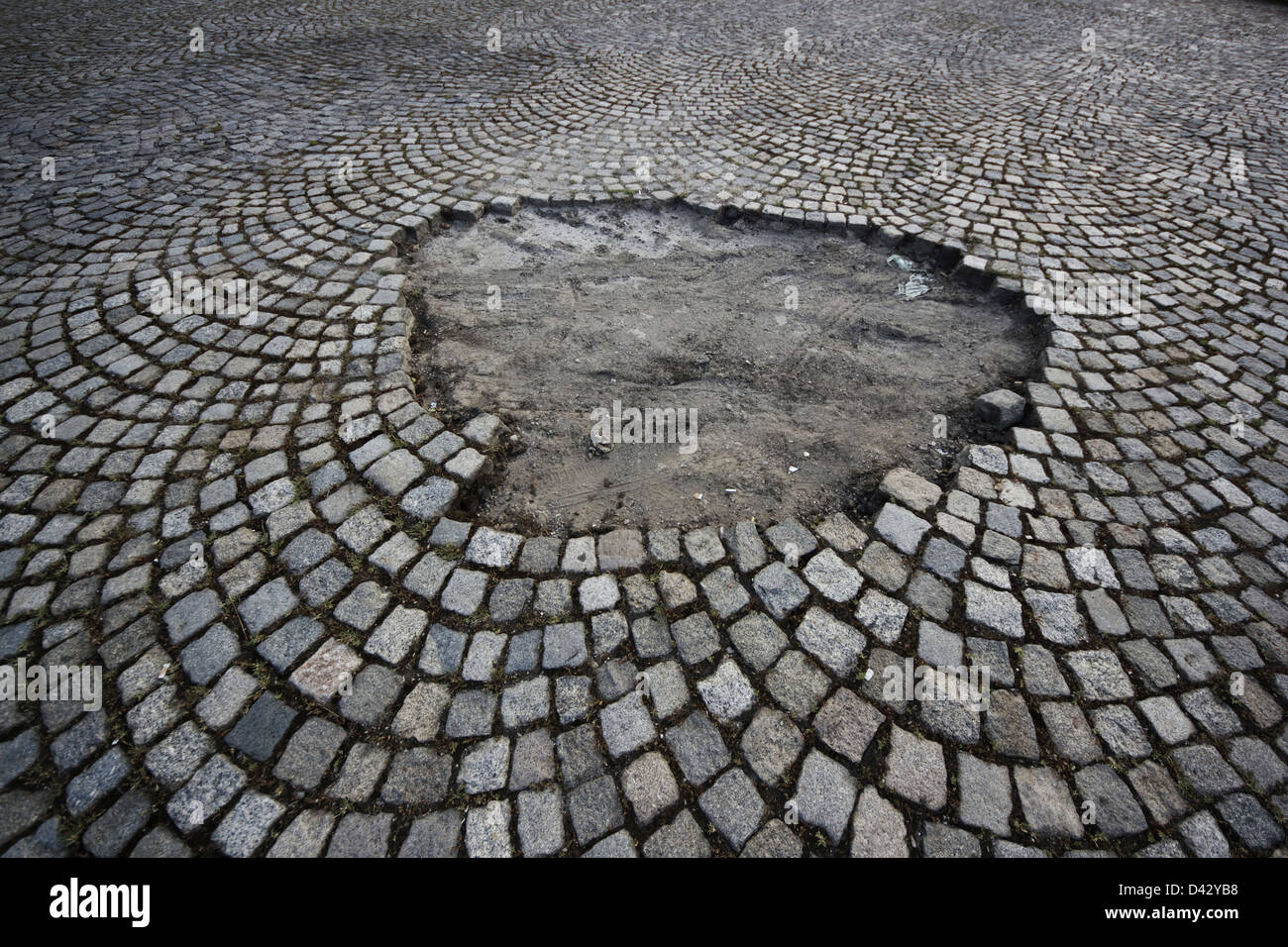 Wide pavement hi-res stock photography and images - Alamy