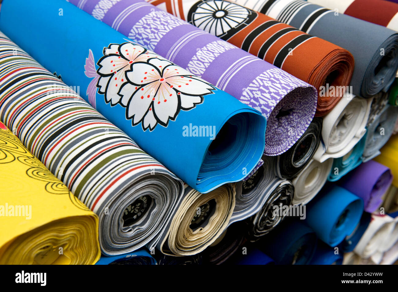 Bolts of fabric hi-res stock photography and images - Alamy