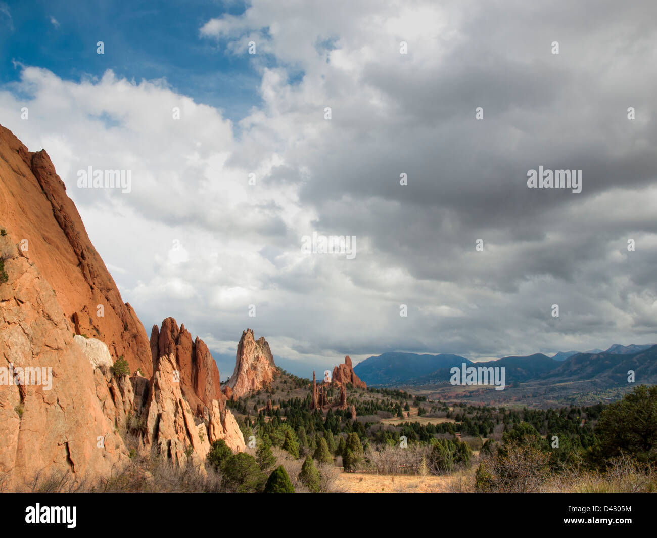 Sunset at Garden of the Gods Rock Formation in Colorado Stock Photo - Alamy