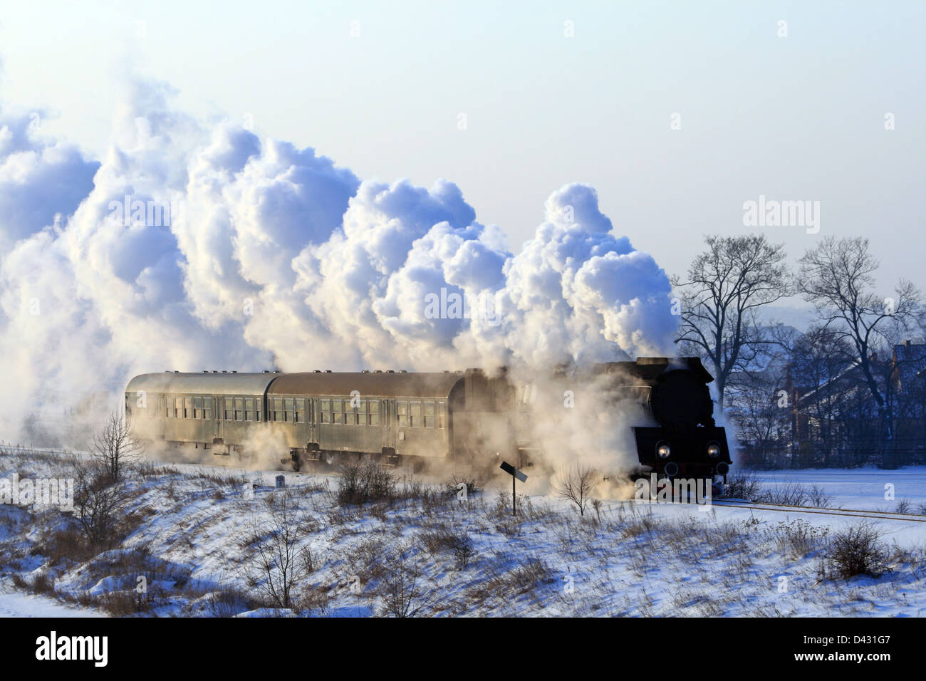 Vintage steam train hi-res stock photography and images - Alamy