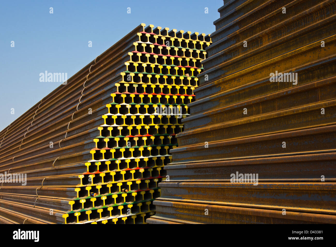 Stack of railway sleepers hi-res stock photography and images - Alamy
