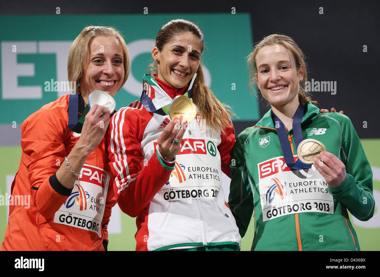 Winner Sara Moreira of Portugal (c), second placed Corinna Harrer (l ...
