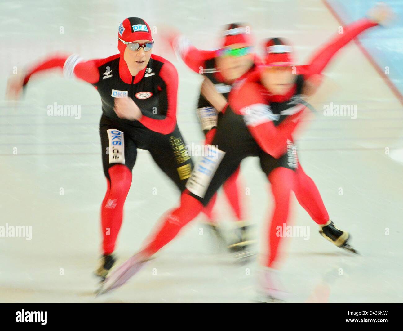German speed skaters Claudia Pechstein (L-R), Stephanie Beckert and ...