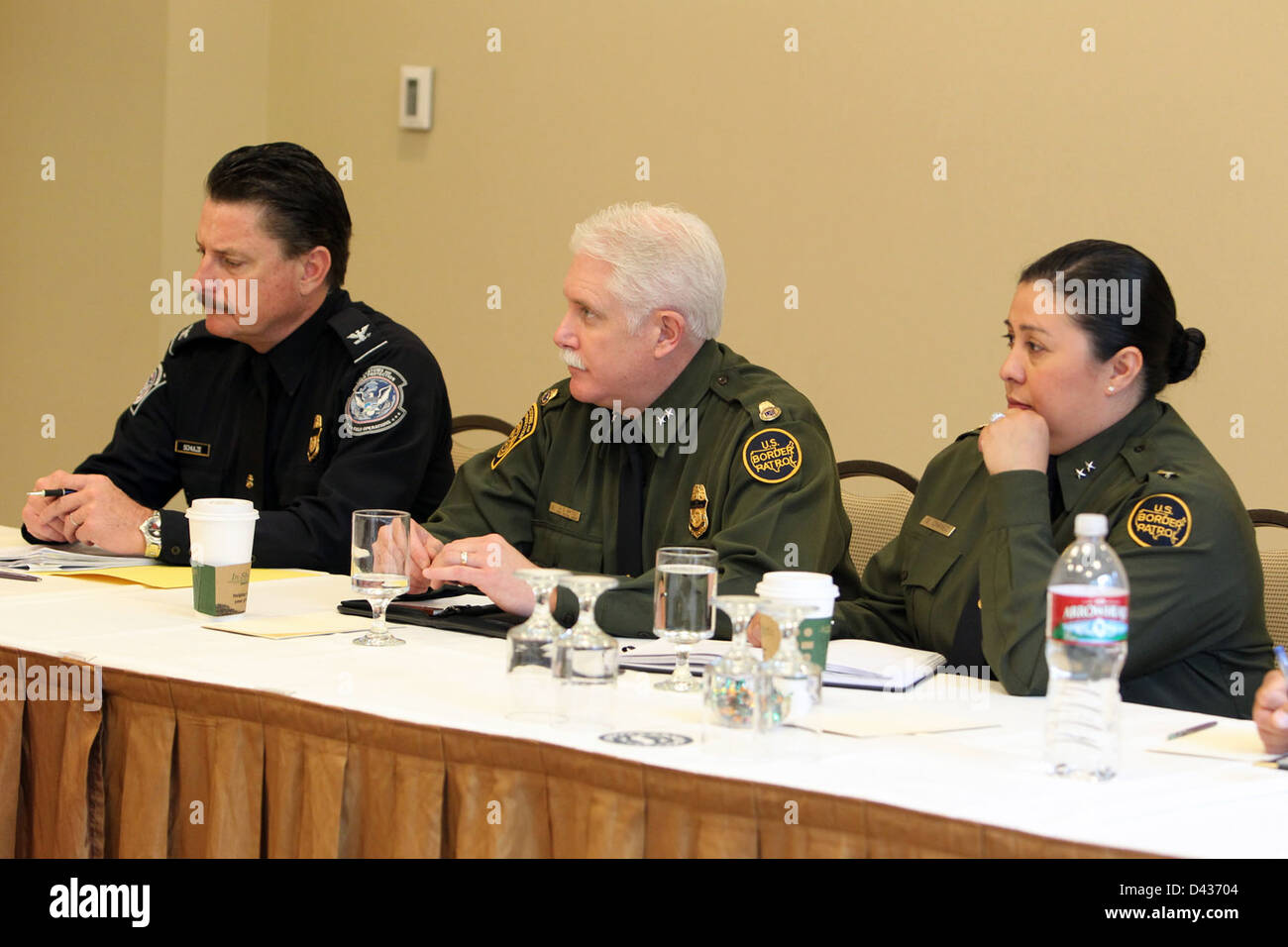 Microsoft round table hi-res stock photography and images - Alamy