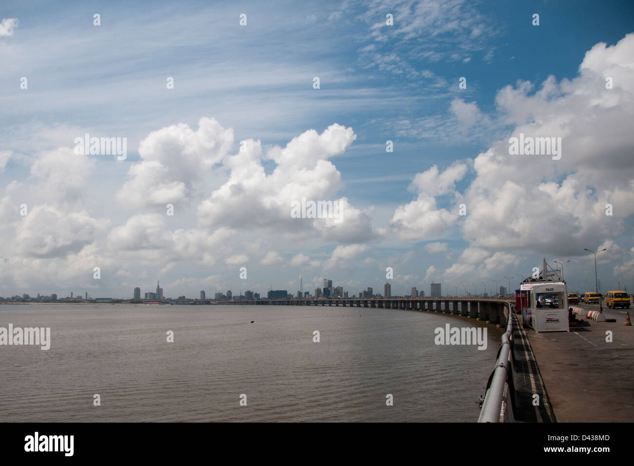 Third mainland bridge nigeria hi-res stock photography and images - Alamy