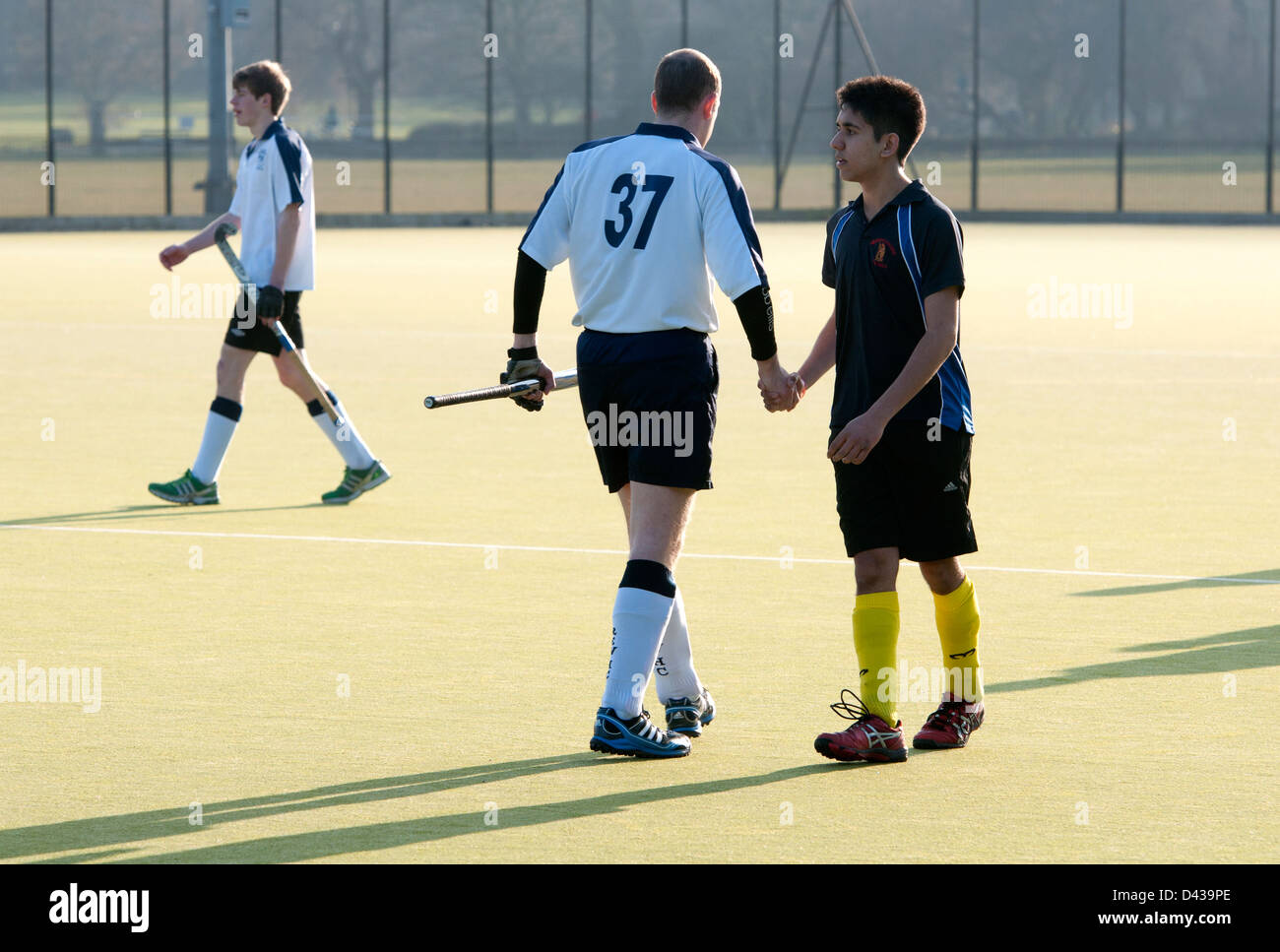 After match handshake hi-res stock photography and images - Alamy