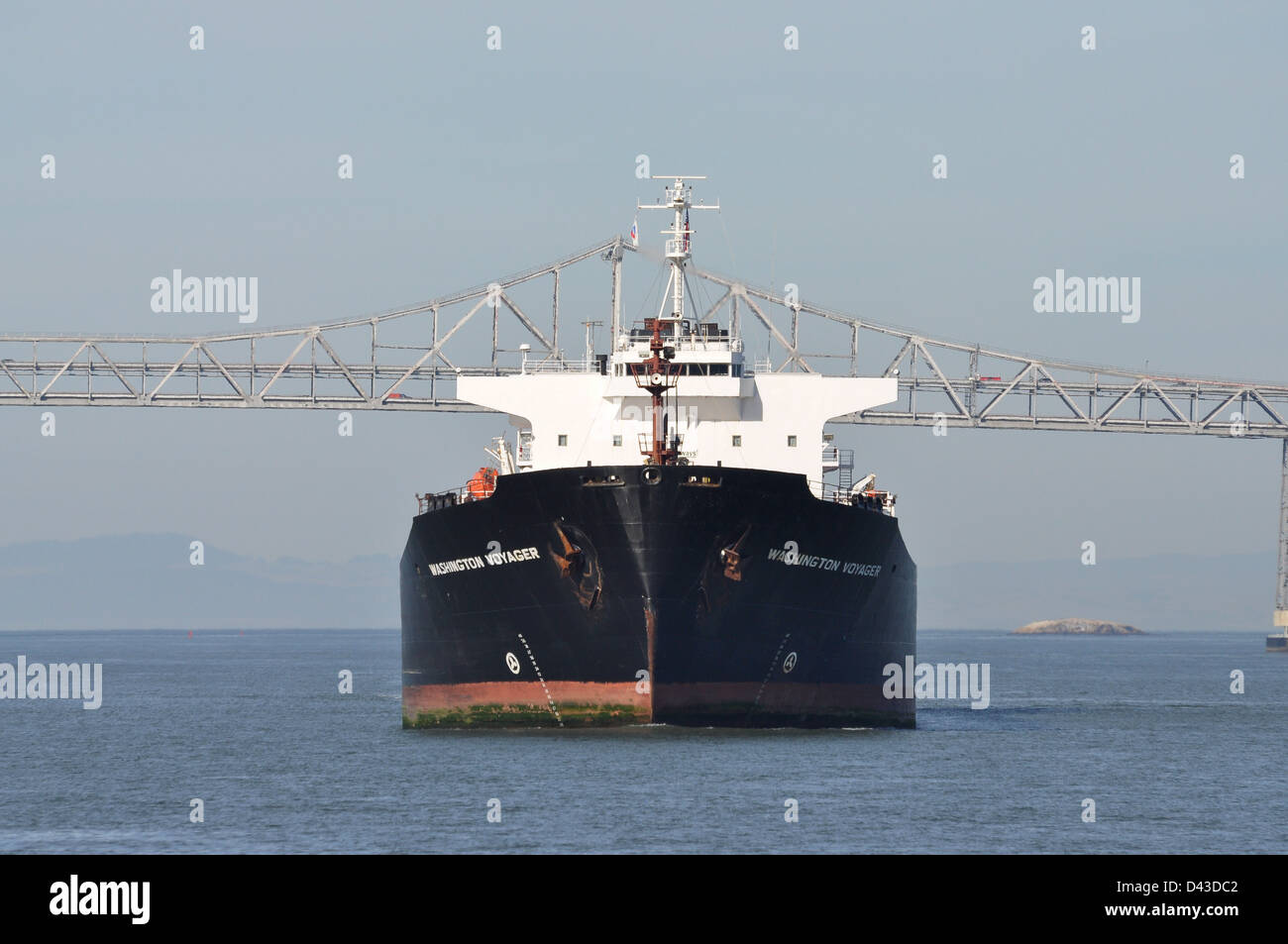 Barrels Vessel Shipping Stock Photos & Barrels Vessel Shipping Stock ...
